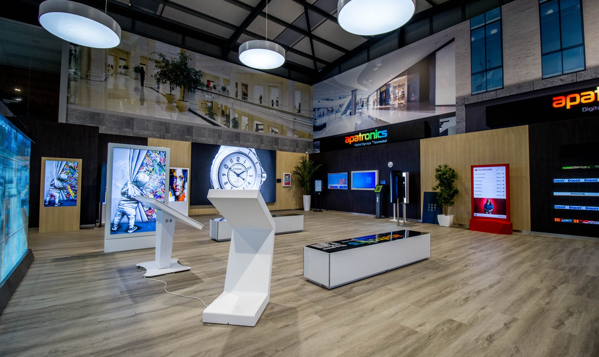 Apatronics - Signal Signage by Apametal